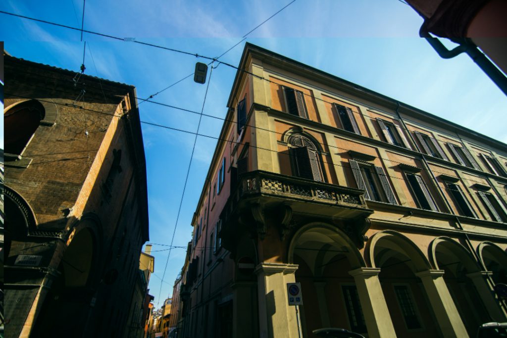 O que é pórtico e como usá-lo na arquitetura moderna?